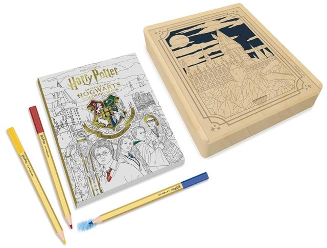 Harry Potter Official Mini Hogwarts Colouring Book And Pencils Set ...