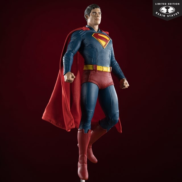 Superman 2025 12" McFarlane Resin Statue | HMV Store