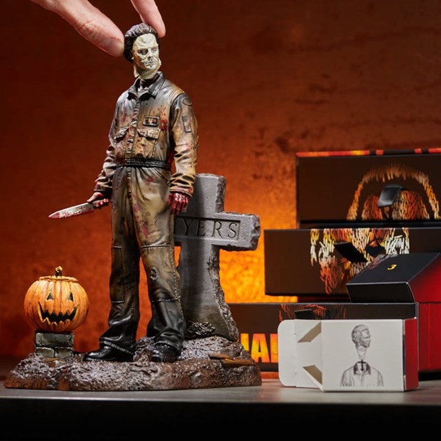 Michael Myers Rob Zombie's Halloween Countdown Character | Figurine ...
