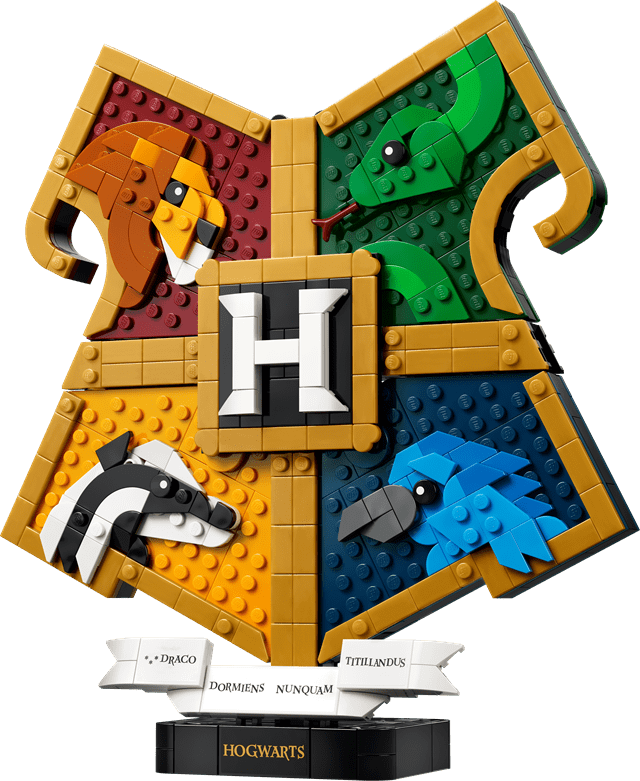 Hogwarts House Crest Harry Potter LEGO | HMV Store