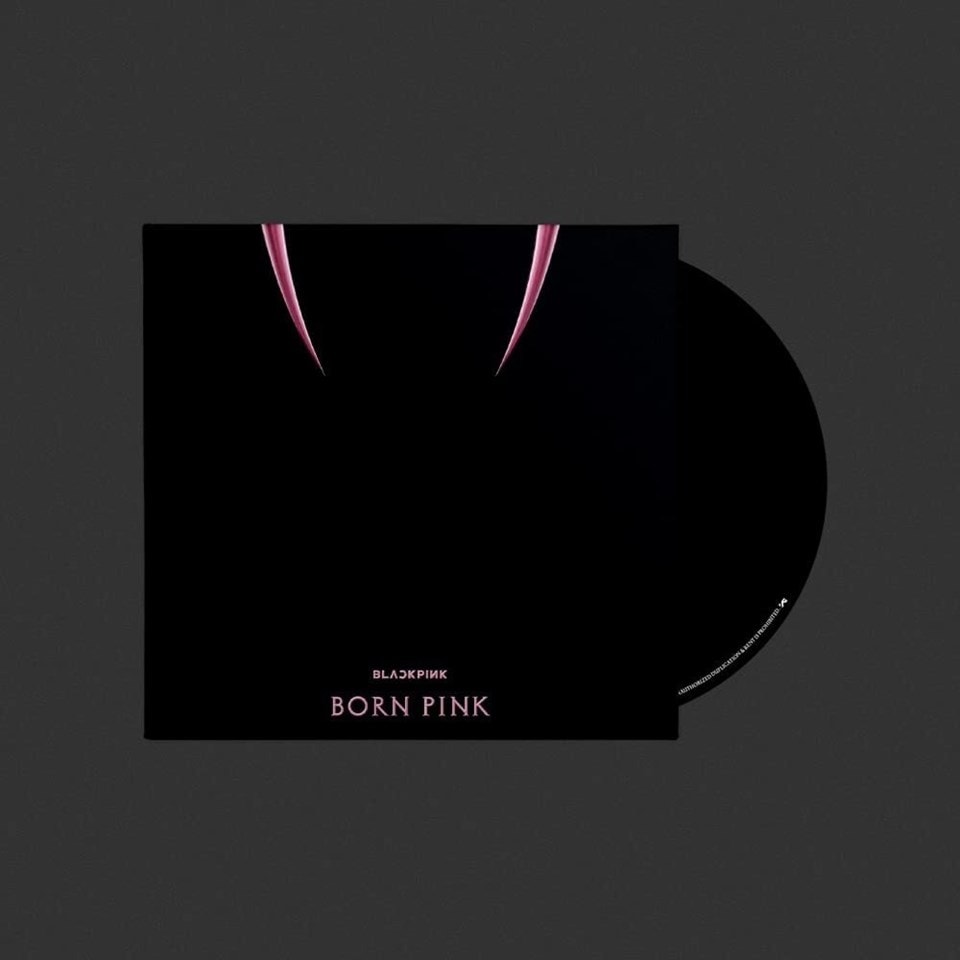 BORN PINK | HMV Store